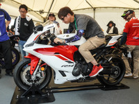 「鈴鹿8耐」最注目のヤマハ車は完全新作の『YZF-R9』！ 150万円を切るなら「ブレイクの予感」しかない 画像