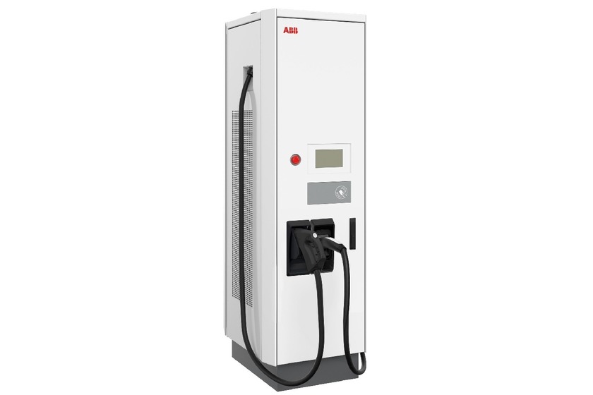 CHAdeMOとNACS規格両対応の急速充電器、ABBが日本初展開へ…2025年内受注開始 画像