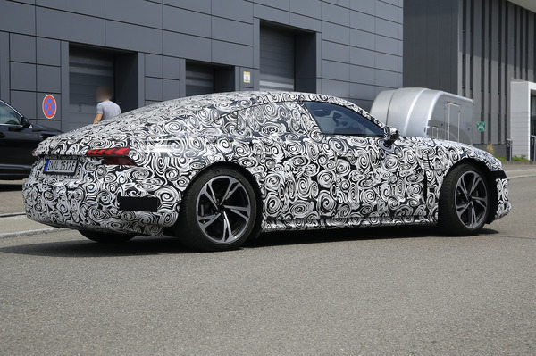 アウディ版タイカン「e-tron GT」、発表は11月のLAモーターショーか 10枚目の写真・画像 | レスポンス（Response.jp）