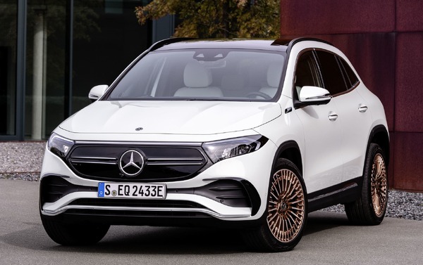 メルセデスベンツ GLA 新型ベースのEV、『EQA』発表…航続は最大486km 3枚目の写真・画像 | レスポンス（Response.jp）