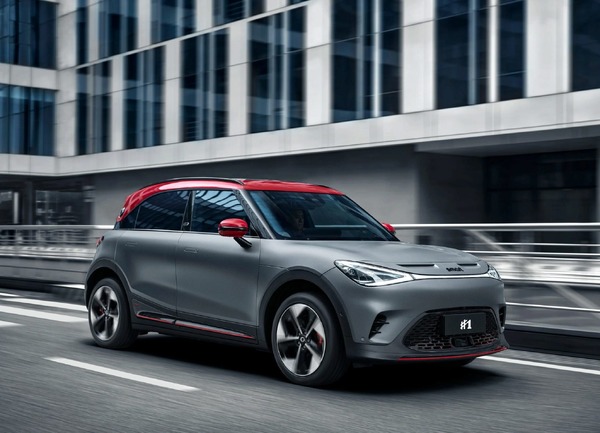 新世代スマート EVに「ブラバス」、0～100km/h加速は3.9秒[詳細写真] | レスポンス（Response.jp）