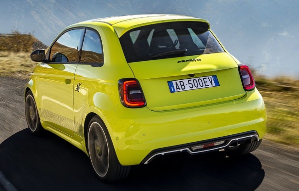 アバルト初のEV、フィアット『500e』を155馬力に強化…欧州発表 3枚目の写真・画像 | レスポンス（Response.jp）