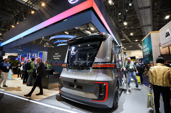 レベル4の自動運転が可能、ZFが次世代シャトル発表…CES 2023 5枚目の写真・画像 | レスポンス（Response.jp）
