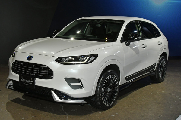 無限 ZR-V は“横グリル”で表情一変、インチアップで力強さもアゲアゲ…東京オートサロン2023 | レスポンス（Response.jp）