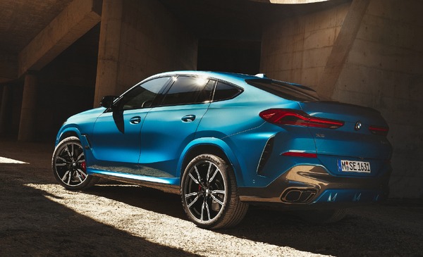 【BMW X6 改良新型発売】48VマイルドHV搭載のMモデル2機種を導入…価格は1622万円より | レスポンス（Response.jp）
