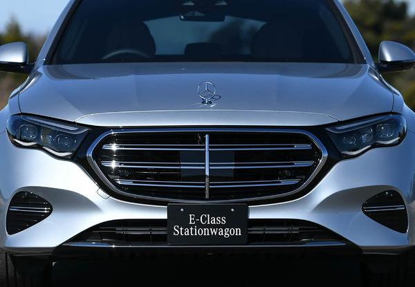 ボンネットの“ベンツマーク”が帰ってきた！メルセデスベンツ『E300 エクスクルーシブ』登場[詳細画像] | レスポンス（Response.jp）