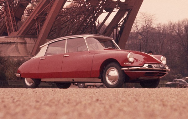 「DS」がブランド誕生70周年、初代『DS 19』の誕生ストーリー | レスポンス（Response.jp）