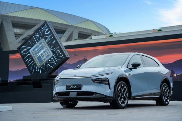 AIスマートSUV、シャオペン『G7』中国発売…ファーウェイの87インチHUD初搭載 1枚目の写真・画像 | レスポンス（Response.jp）