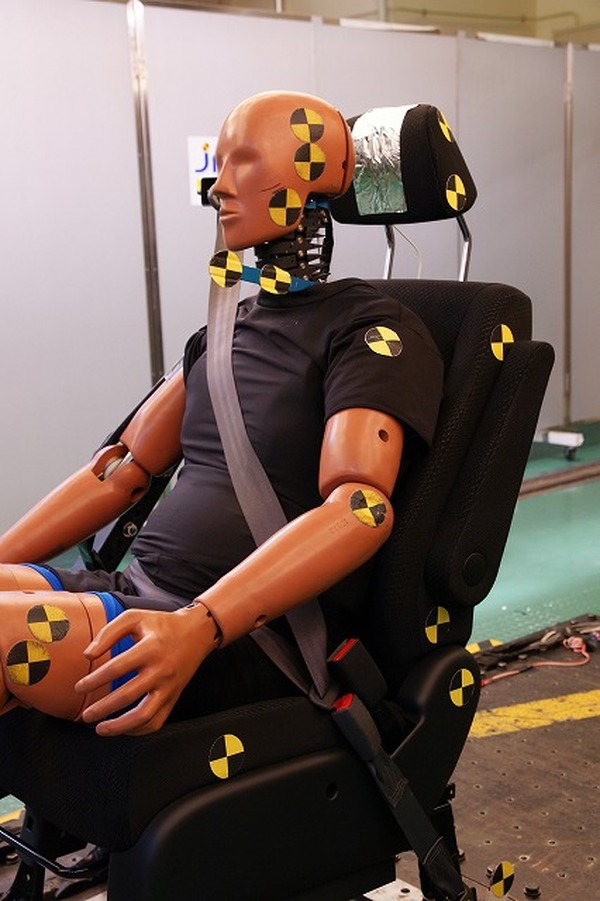 【JNCAP】2009年度後期分の評価試験を報道陣に公開 5枚目の写真・画像 | レスポンス（Response.jp）