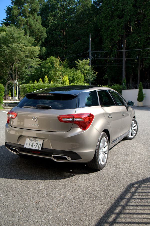 【シトロエン DS5 発表】空力性能と美しさ…エクステリア写真蔵 29枚目の写真・画像 | レスポンス（Response.jp）