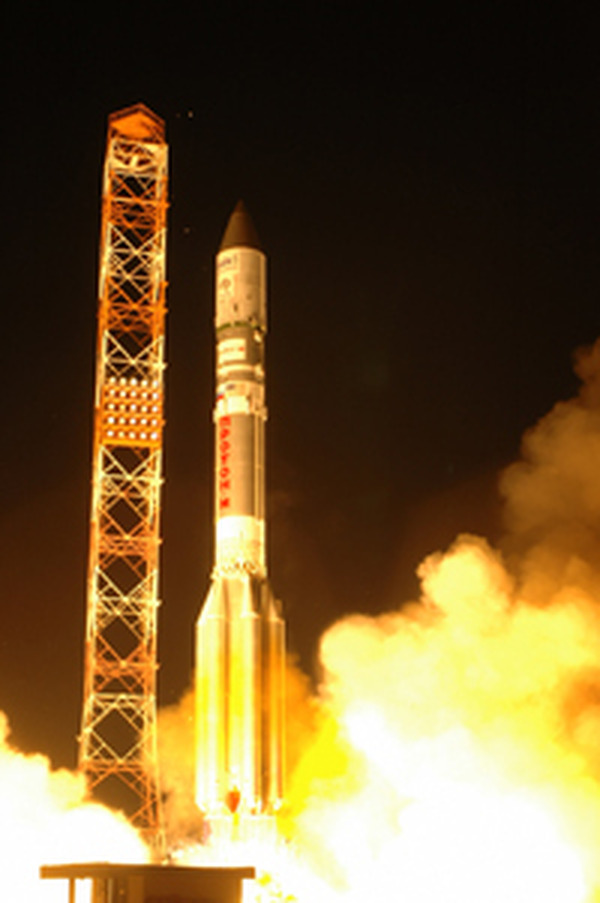トルコ通信衛星Turksat 4A、プロトンロケットで打ち上げを準備…三菱電機が製造 | レスポンス（Response.jp）