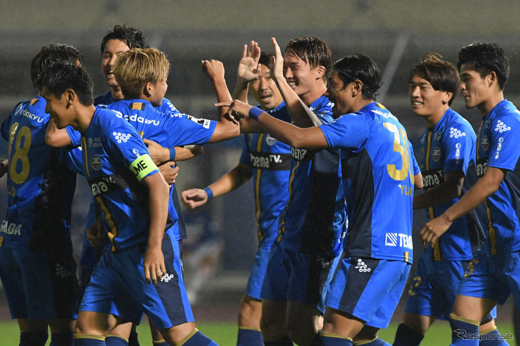 試合観戦は公共交通からクルマへ「#交通を分散しよう」 Jリーグとakippaが呼びかけ 1枚目の写真・画像 | レスポンス（Response.jp）