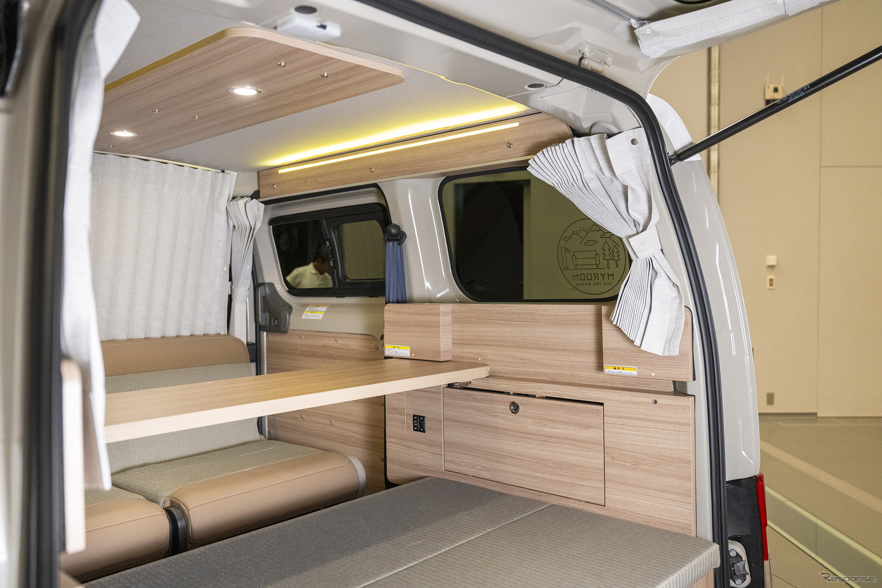 [15秒でわかる]日産 NV200バネット MYROOM…高品質な車中泊仕様 4枚目の写真・画像 | レスポンス（Response.jp）