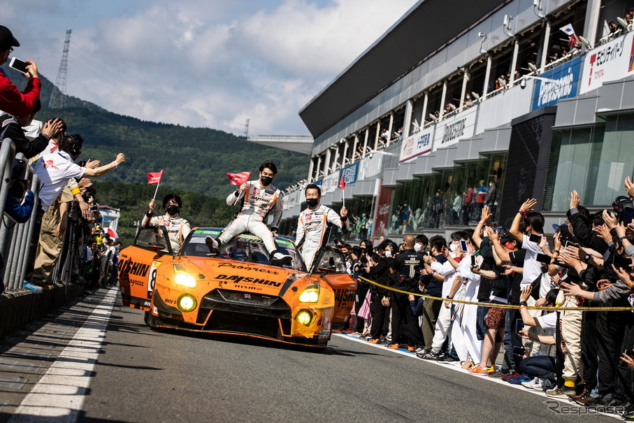 【スーパー耐久 第3戦】DAISHIN GT3 GT-Rが逆転で総合優勝 | レスポンス（Response.jp）