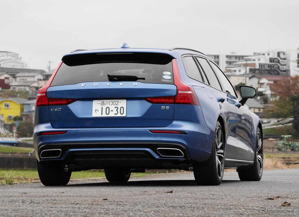 【ボルボ V60 B5 Rデザイン 新型試乗】これはデザインで選ぶクルマである…中村孝仁 1枚目の写真・画像 | レスポンス（Response.jp）