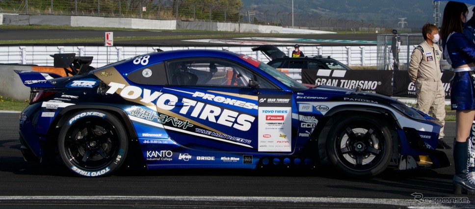 【D1GP 第1戦】GR86でいきなりベスト8進出！素性を活かすマシンメイキングに迫る…Team TOYO TIRES DRIFT 1枚目の写真・画像 | レスポンス（Response.jp）