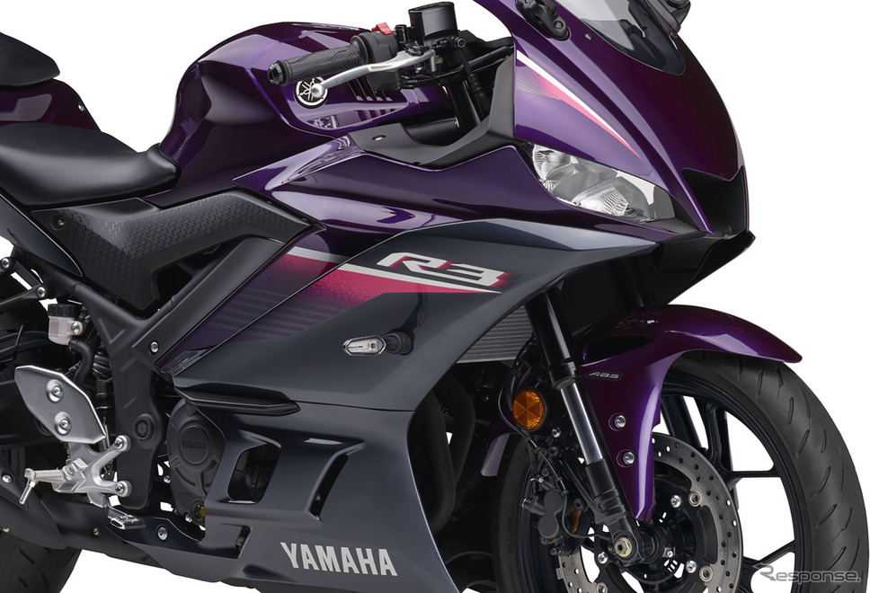 インパクト大の「パープル」登場！ヤマハ『YZF-R3』2023年モデル、新装備＆排ガス規制適合 1枚目の写真・画像 | レスポンス（Response.jp）