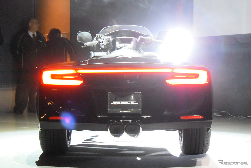 【トライクス F6T 発表】後ろ姿は新型 NSX !? ゴールドウイング F6B ベースの3輪バイク 1枚目の写真・画像 | レスポンス ...
